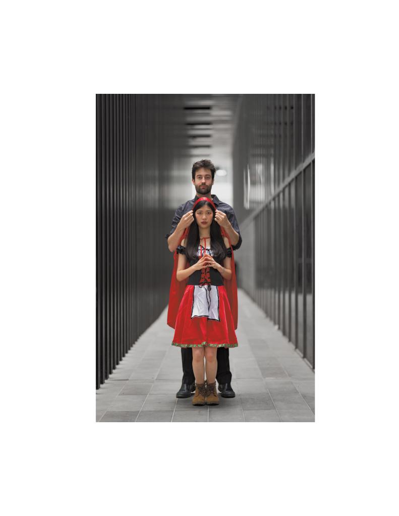 Concrete Jungle: Human Expression in a Hushed Cityscape – Kisau Photography