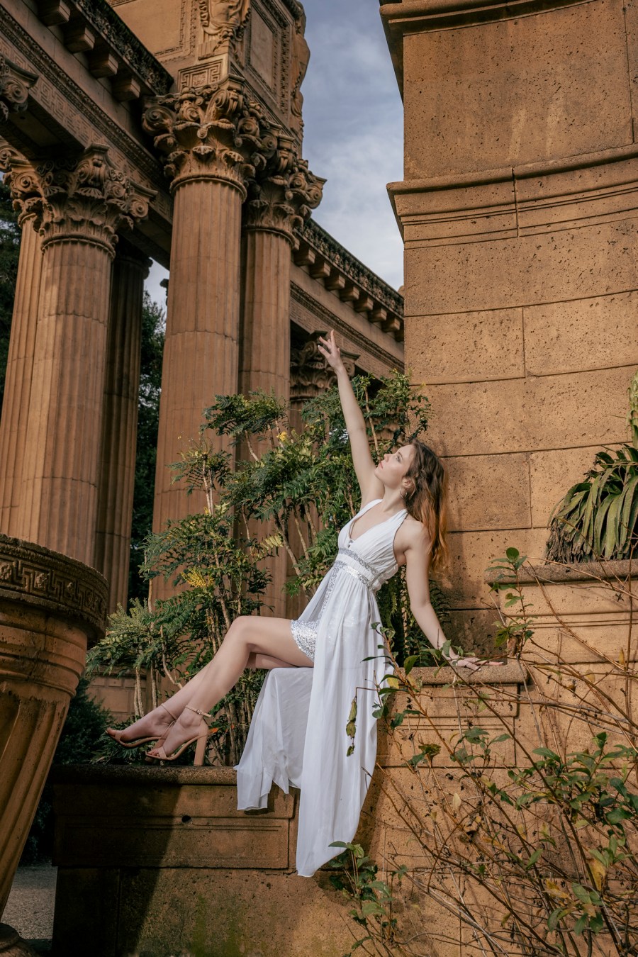 Capturing Elegance: A Photoshoot with Grace Carey at the Palace of Fine ...